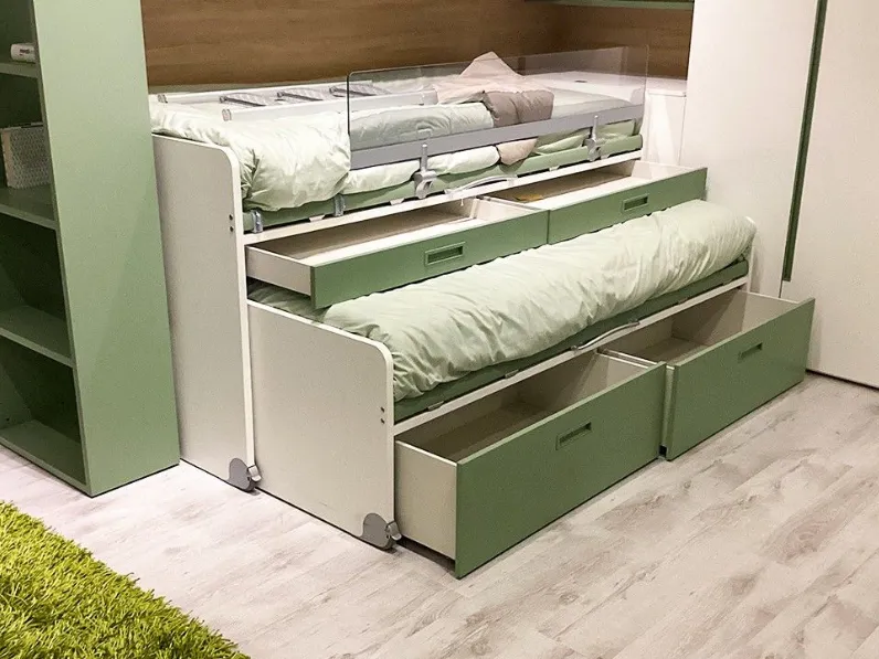 Cameretta Moretti Moretti compact in laccato opaco a prezzo Outlet