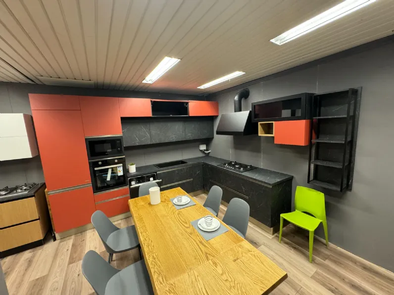 Cucina Aria design altri colori Febal ad angolo scontata 55%
