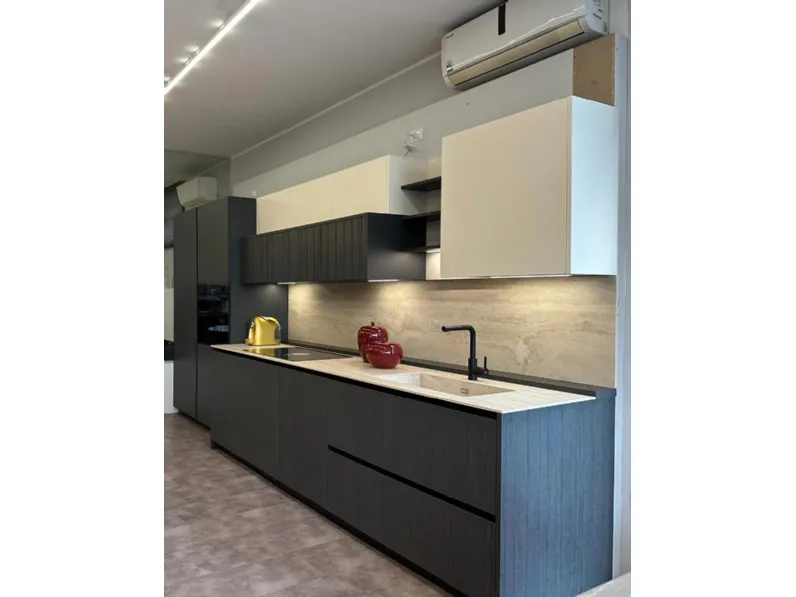 Cucina lineare design rovere moro Binova Bluna a soli 17200€