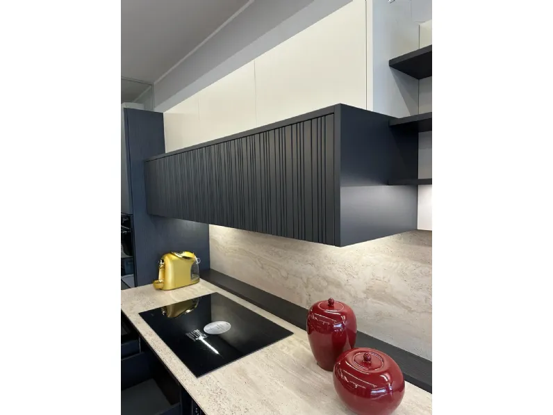 Cucina lineare design rovere moro Binova Bluna a soli 17200€