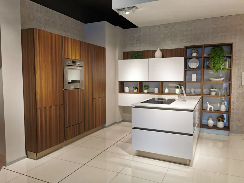 Cucina con penisola Oyster Veneta cucine con uno sconto vantaggioso