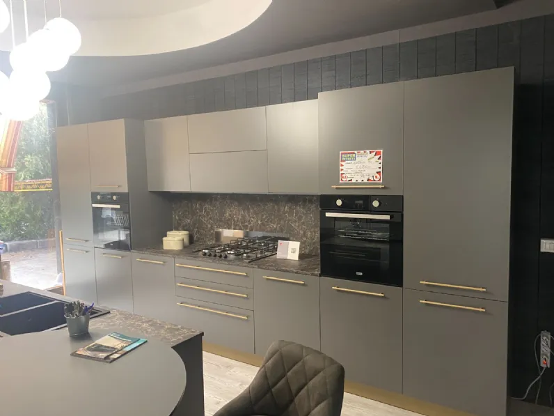 Cucina grigio moderna ad isola Modula Febal
