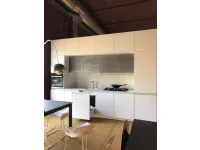 Cucina Nova cucina design lineare bianca in laccato opaco Smart