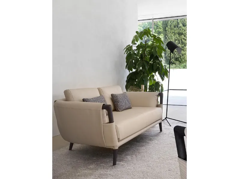 Scopri il prezzo riservato di questo Divano lineare Gaudì di Flou