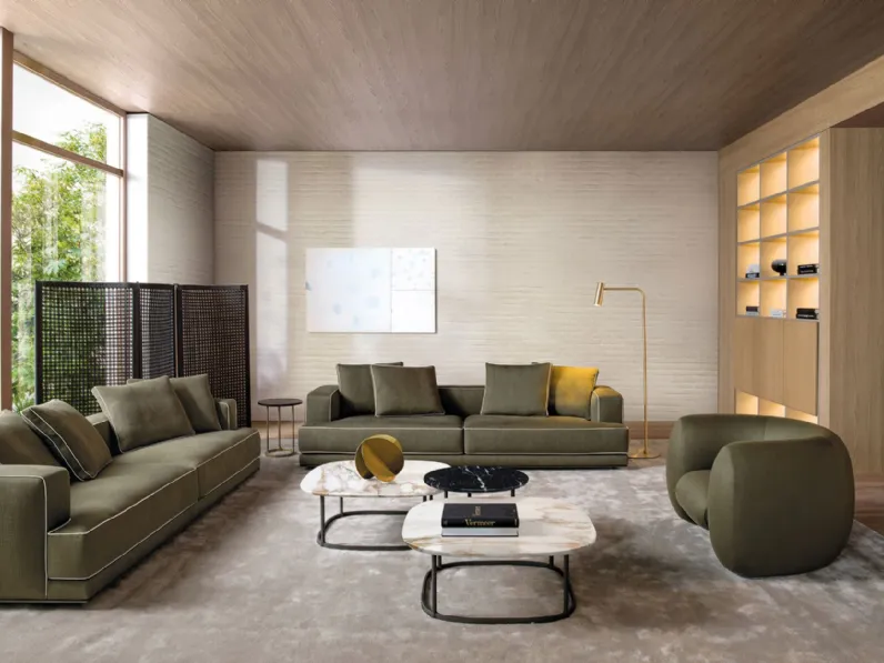 Divano Design Augusto con 3 posti a prezzo riservato