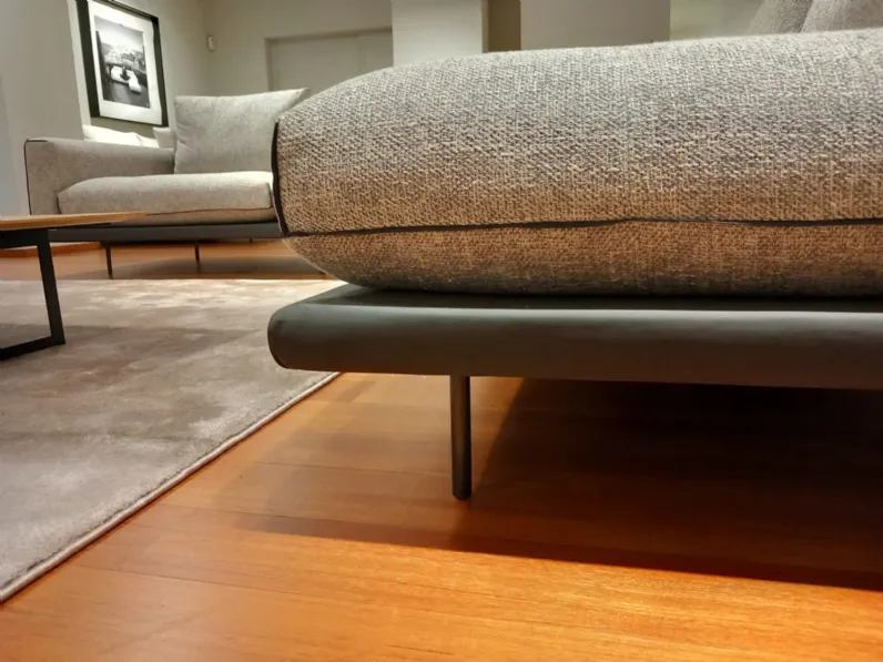 Divano angolare Modello percy Max divani: con uno SCONTO ESCLUSIVO del 50%