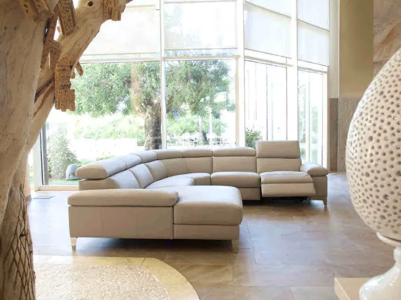 Divano in Pelle stile ##stile## modello Megan scontato - 48%