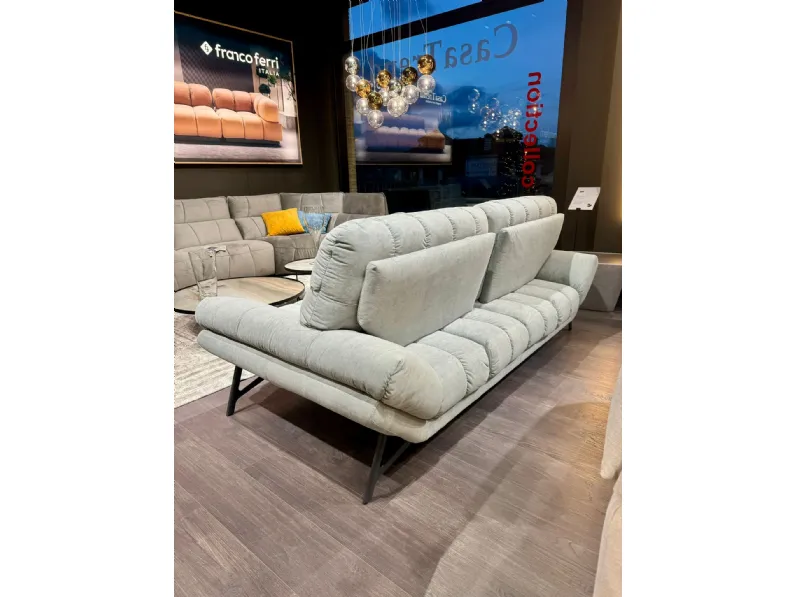 Divano Spiga di Franco ferri a prezzo scontato