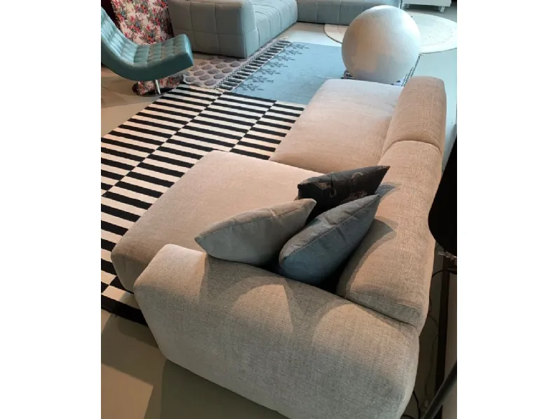 Divano da 4 posti modello Tender di Divanidea scontato