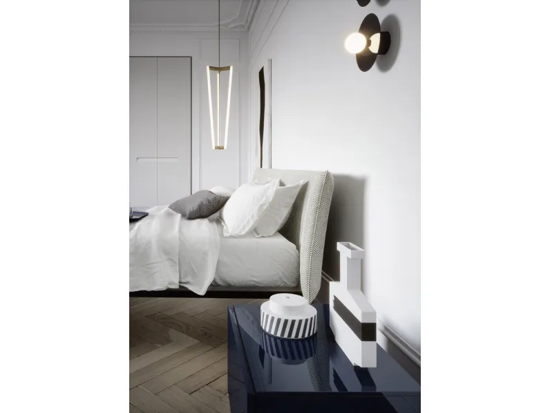 Letto imbottito modello Park di Novamobili scontato 34%