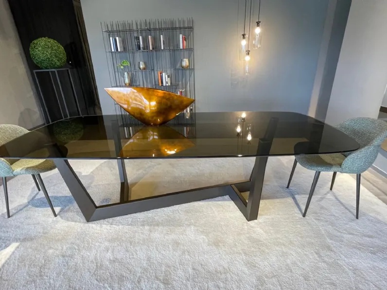 Tavolo in vetro Bonaldo, design Art. Offerta Outlet.