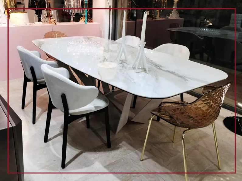 Tavolo ellittico Skorpio keramik Cattelan italia scontato del 32%