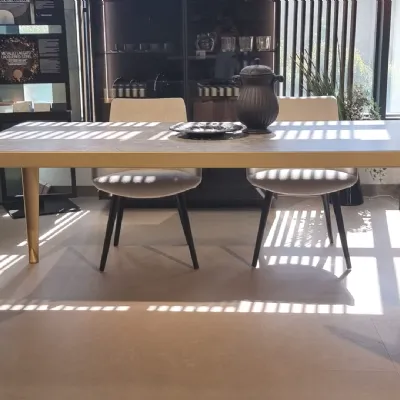 TAVOLI da pranzo scontati fino al -70%