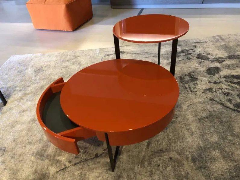 Tavolino modello Sign di Lema a prezzo ribassato