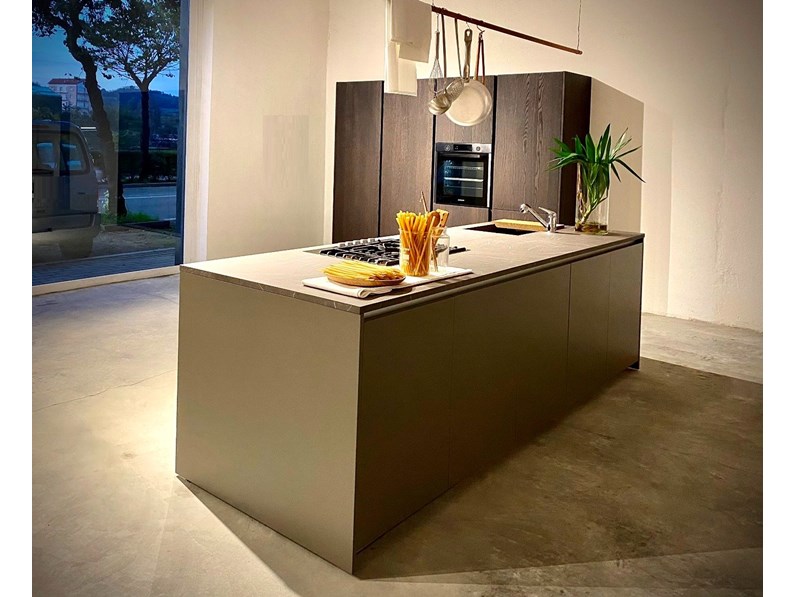 Cucina moderna ad isola MH6 Modulnova in Offerta Outlet