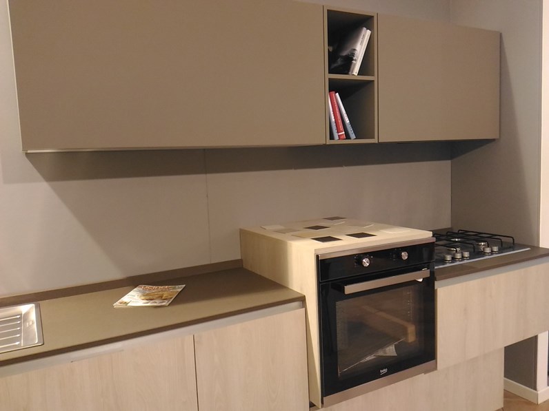 Cucina design rovere chiaro Doimo cucine lineare Materia scontata
