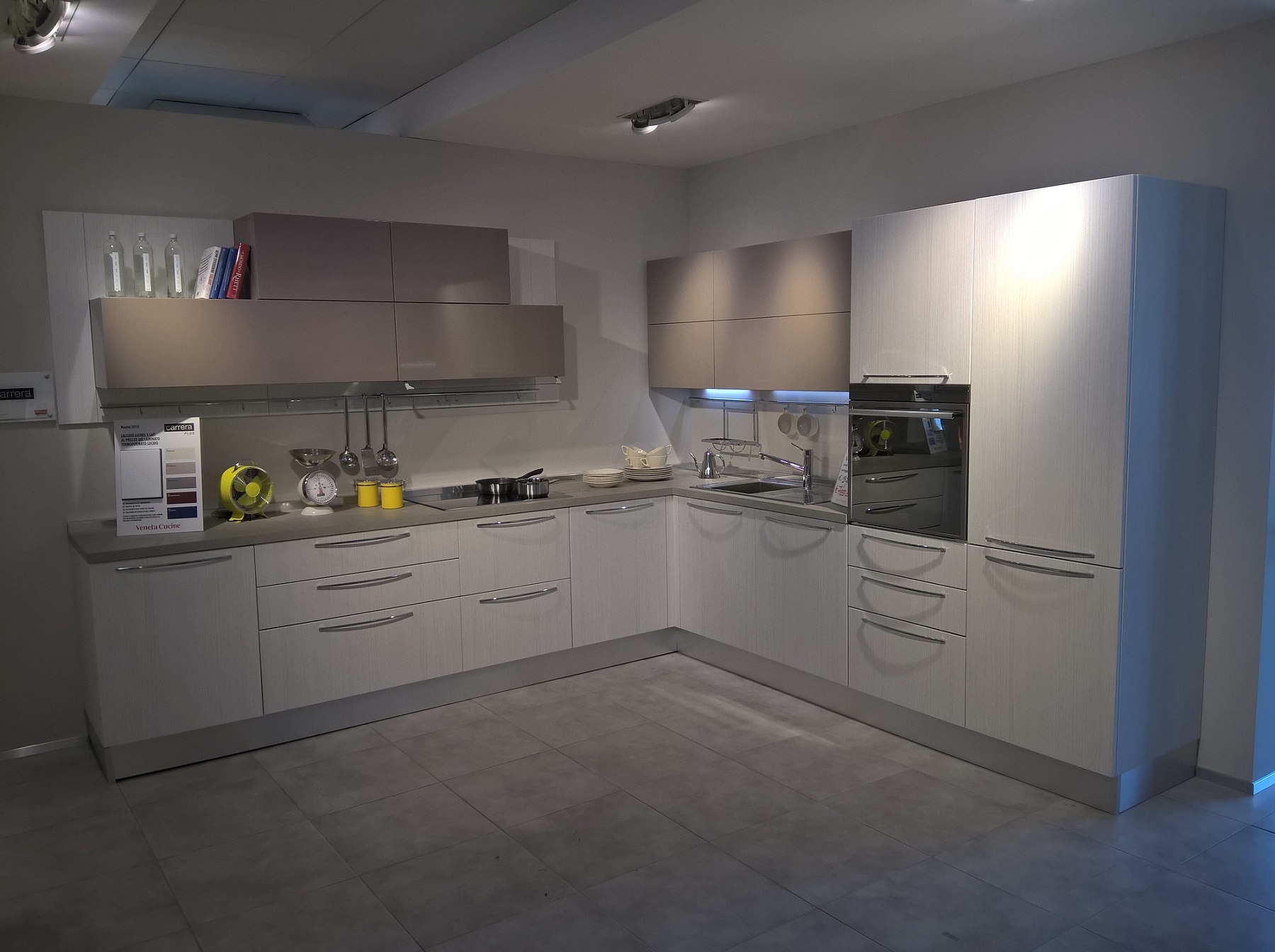 Cucina Veneta Cucine Carrera Moderne - Cucine a prezzi scontati