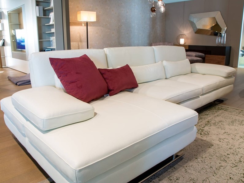 Divano Serena in Pelle Nicoletti home a prezzo scontato