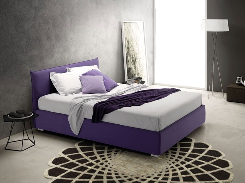 Letto moderno con contenitore Good di Samoa a prezzo scontato